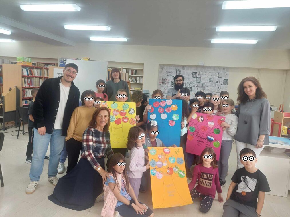 ΕΠΙΣΚΕΨΗ ΜΑΘΗΤΩΝ Γ’ τάξης 1ου ΔΗΜΟΤΙΚΟΥ ΣΧΟΛΕΙΟΥ ΚΟΡΩΠΙΟΥ – “Η παλέτα ...